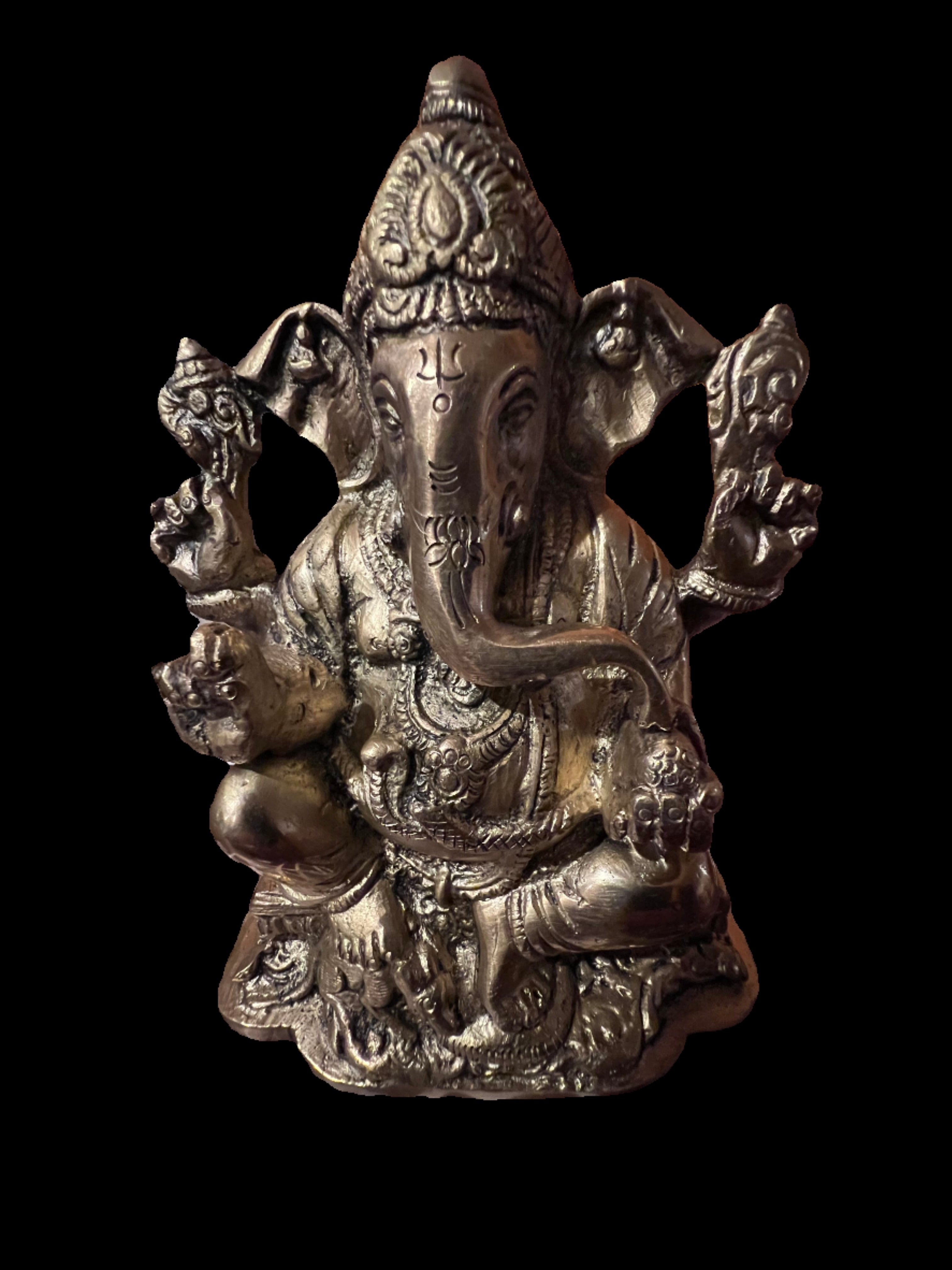 Explore the Elegant Ganesha Statue & Idols Collection